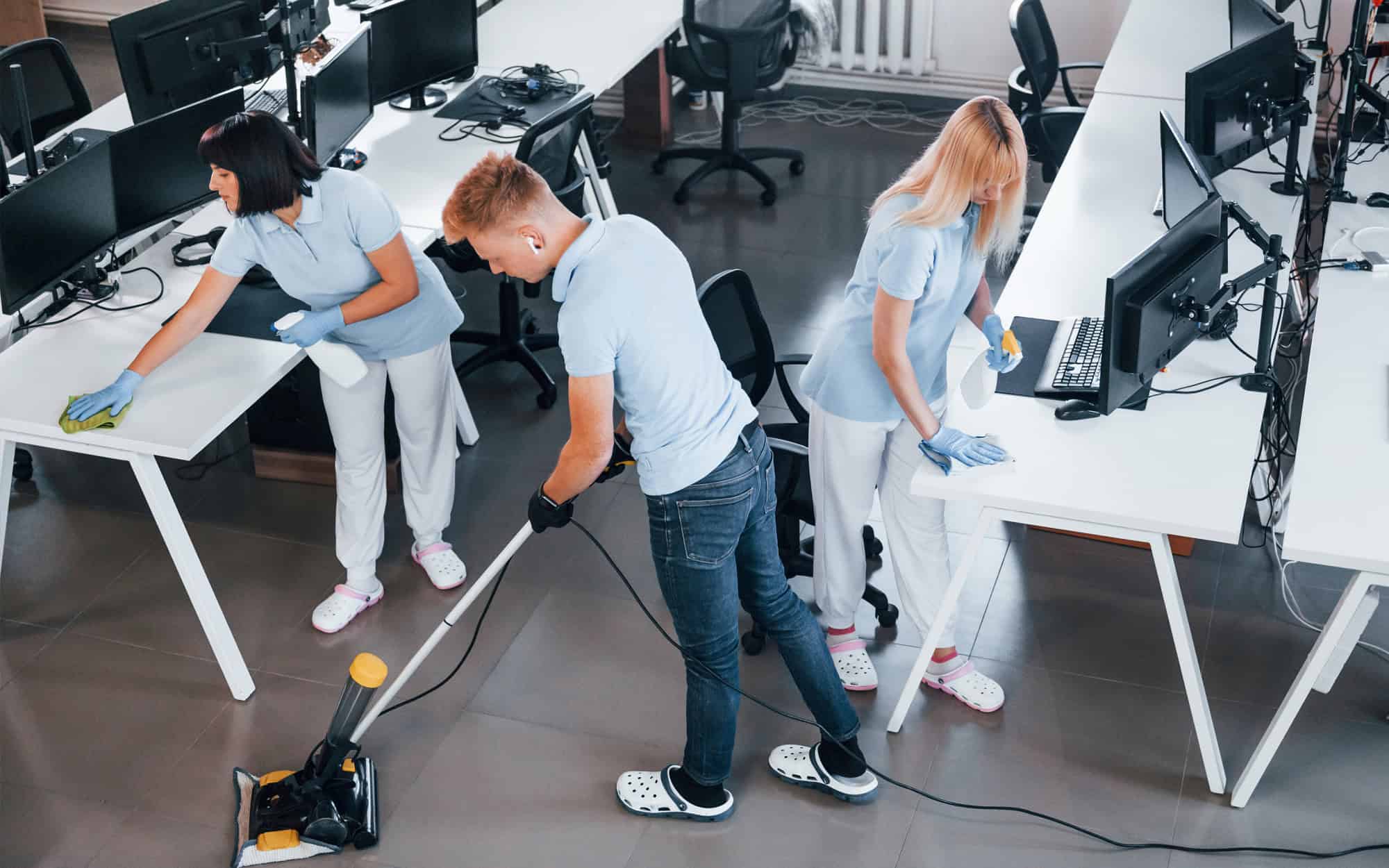 A Guide to Commercial Office Deep Cleaning | CCE