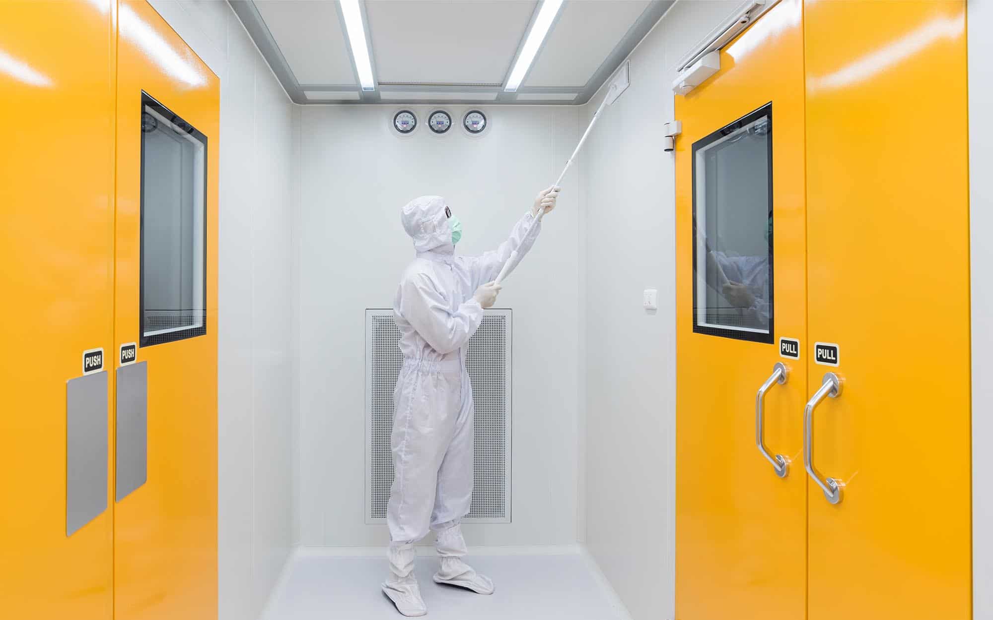 Controlled Environment Cleaning for Medical Manufacturing